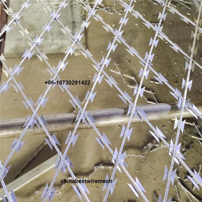 High security welded razor wire mesh with blade type BTO-22 for fence ...